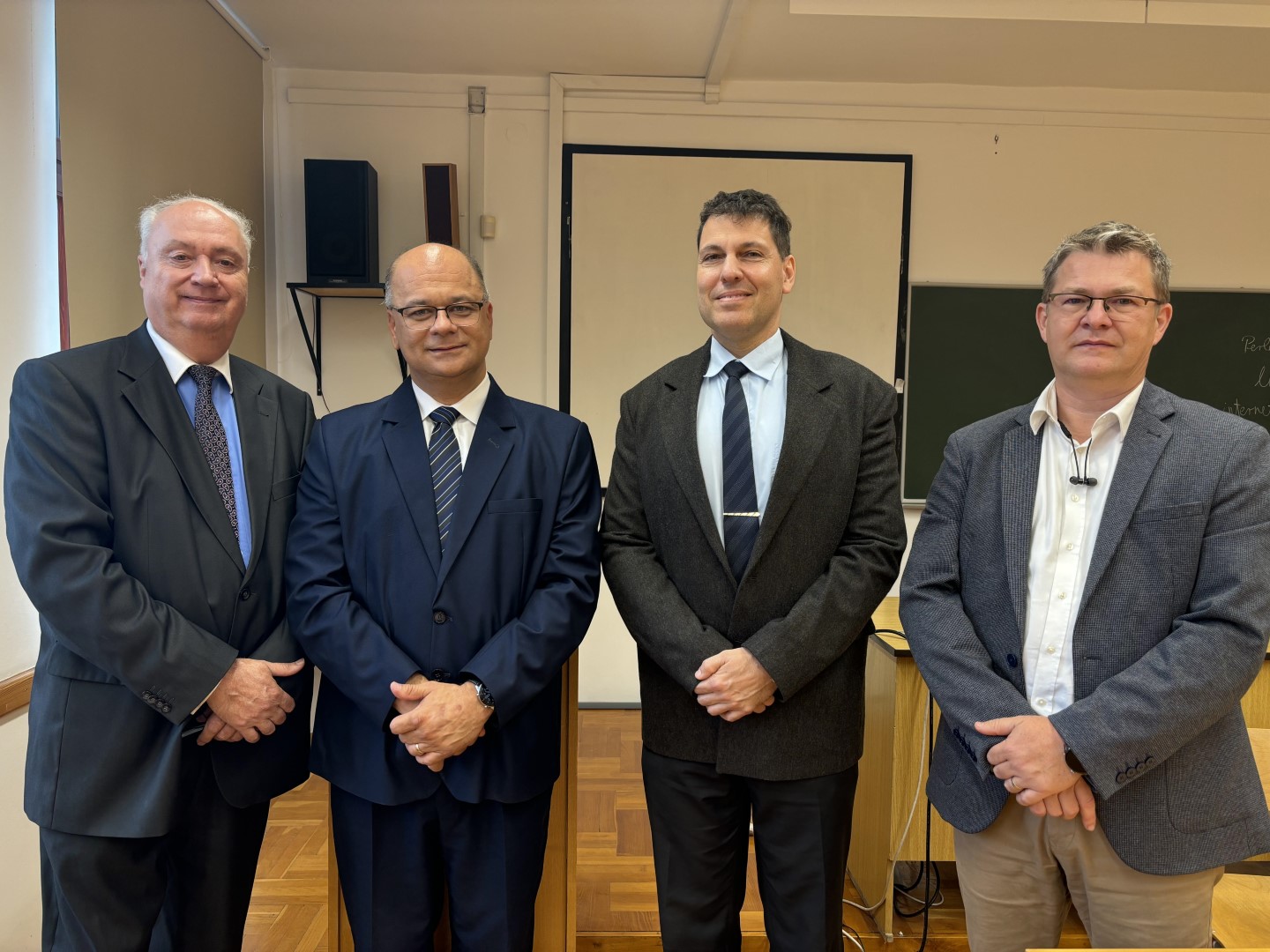 Az Adventista Teológiai Főiskola Újszövetségi Tanszékének vezetője, dr ...